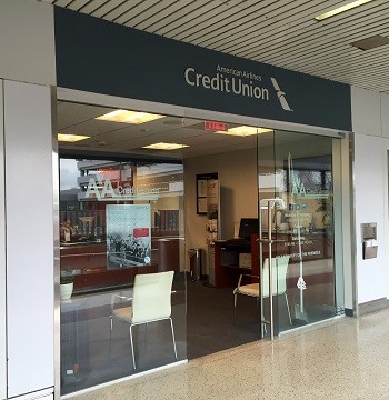 BOS - Boston Logan International Airport | American Airlines Credit Union