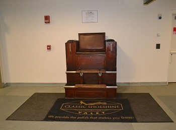 BOS - Boston Logan International Airport | Classic Shoe Shine