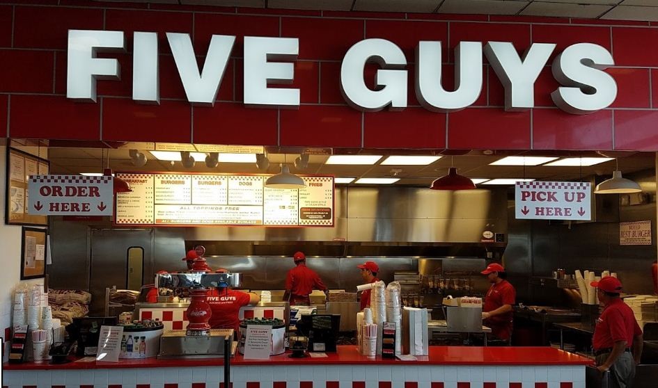 DCA - Ronald Reagan Washington National Airport | Five Guys