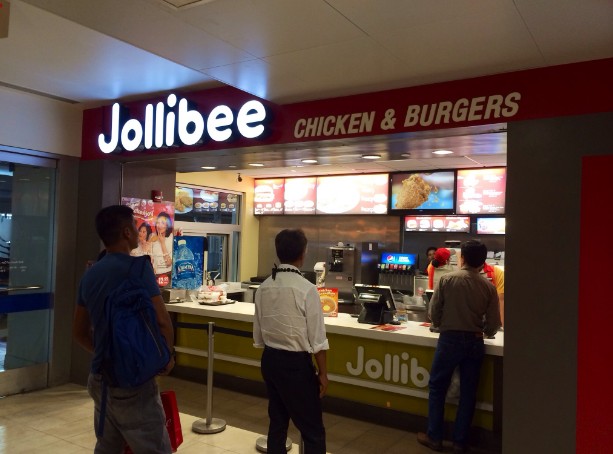 Ala Moana Center | Jollibee