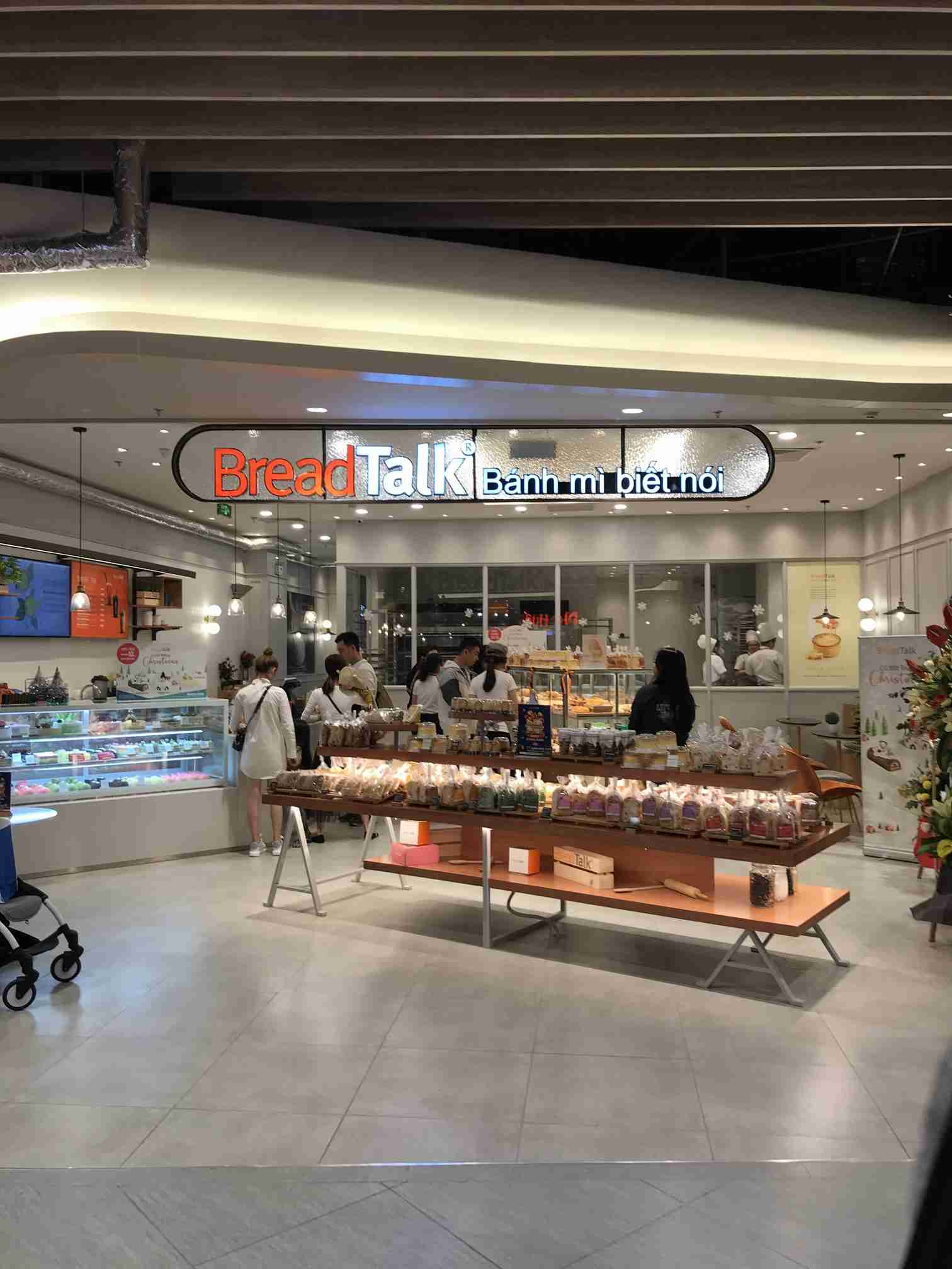 AEON Mall Hà Đông | BreadTalk