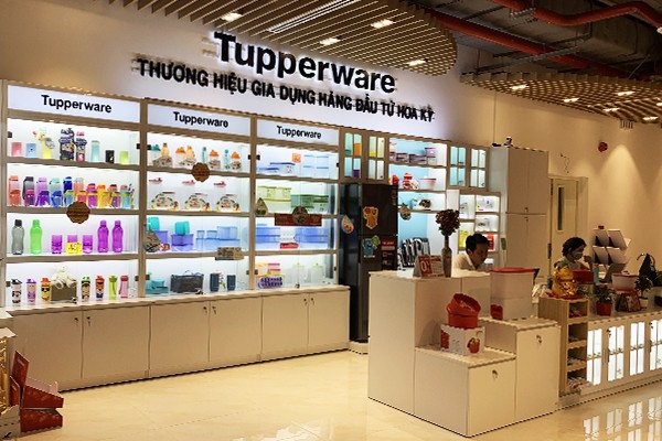 Sai Gon MIA | Tupperware