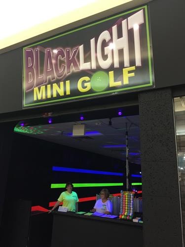 Gadsden Mall | Black Light Mini Golf