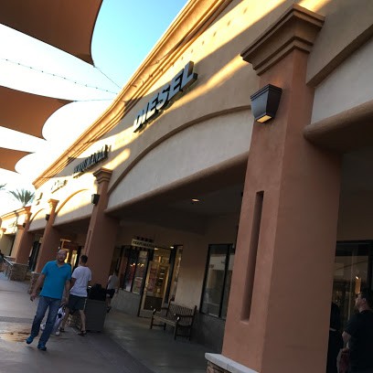 Desert Hills Premium Outlets | Diesel