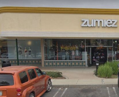 Gilroy Premium Outlets | Zumiez