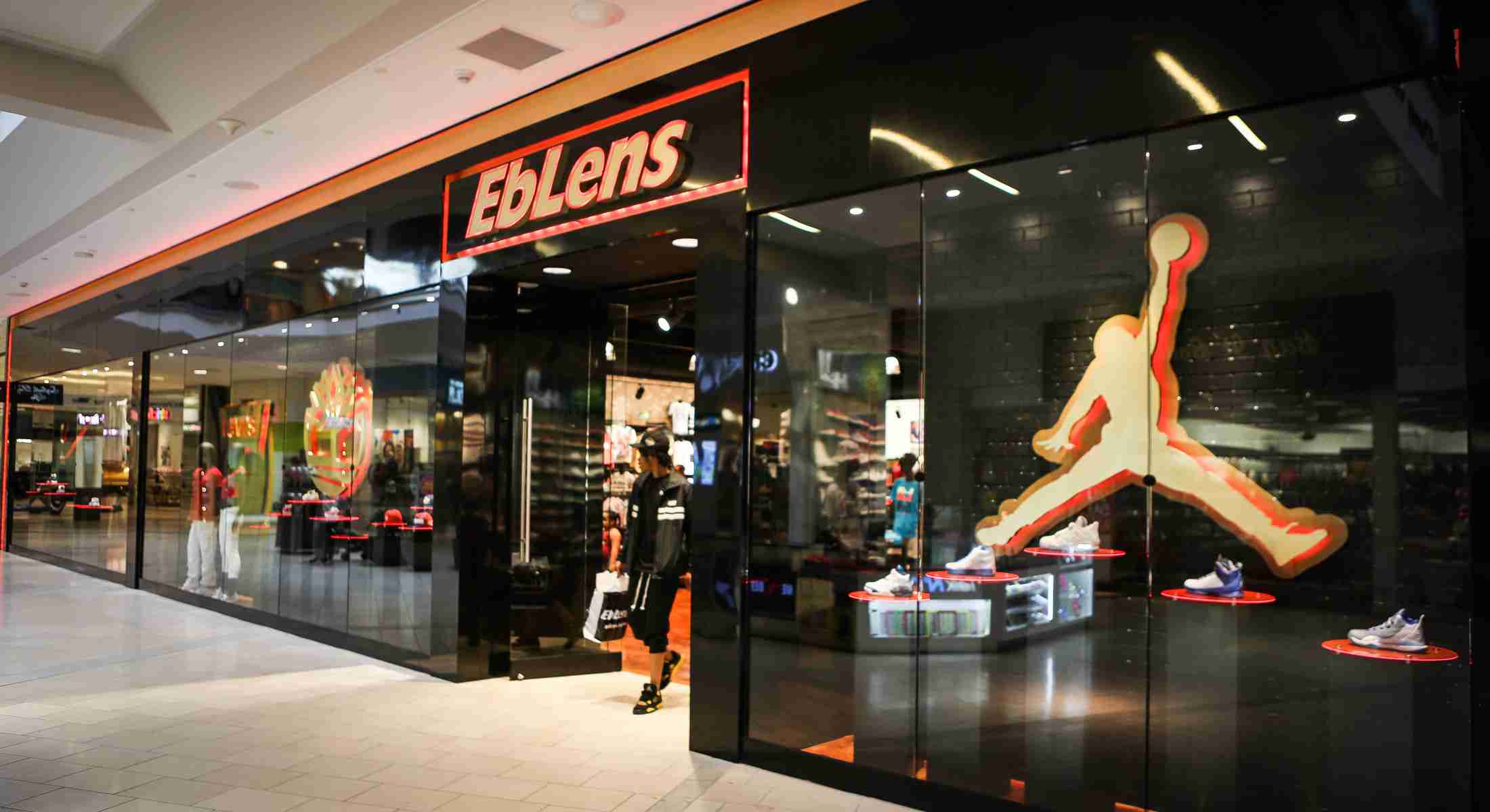 Crystal Mall | EbLens