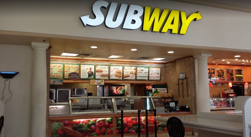 Orlando International Premium Outlets® | Subway