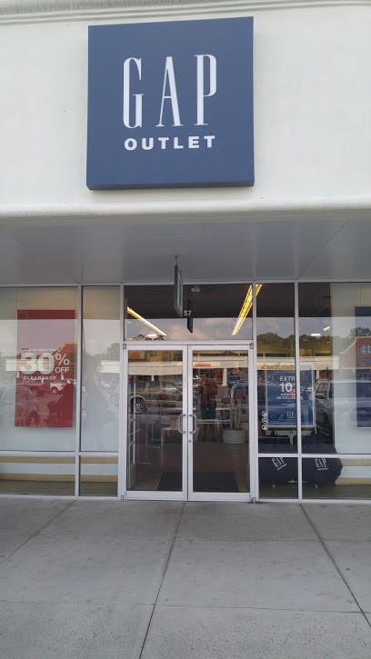 Calhoun Premium Outlets® | Gap Factory