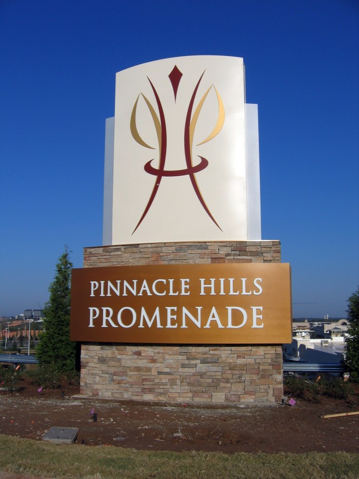 Maps of Pinnacle Hills Promenade, Mall